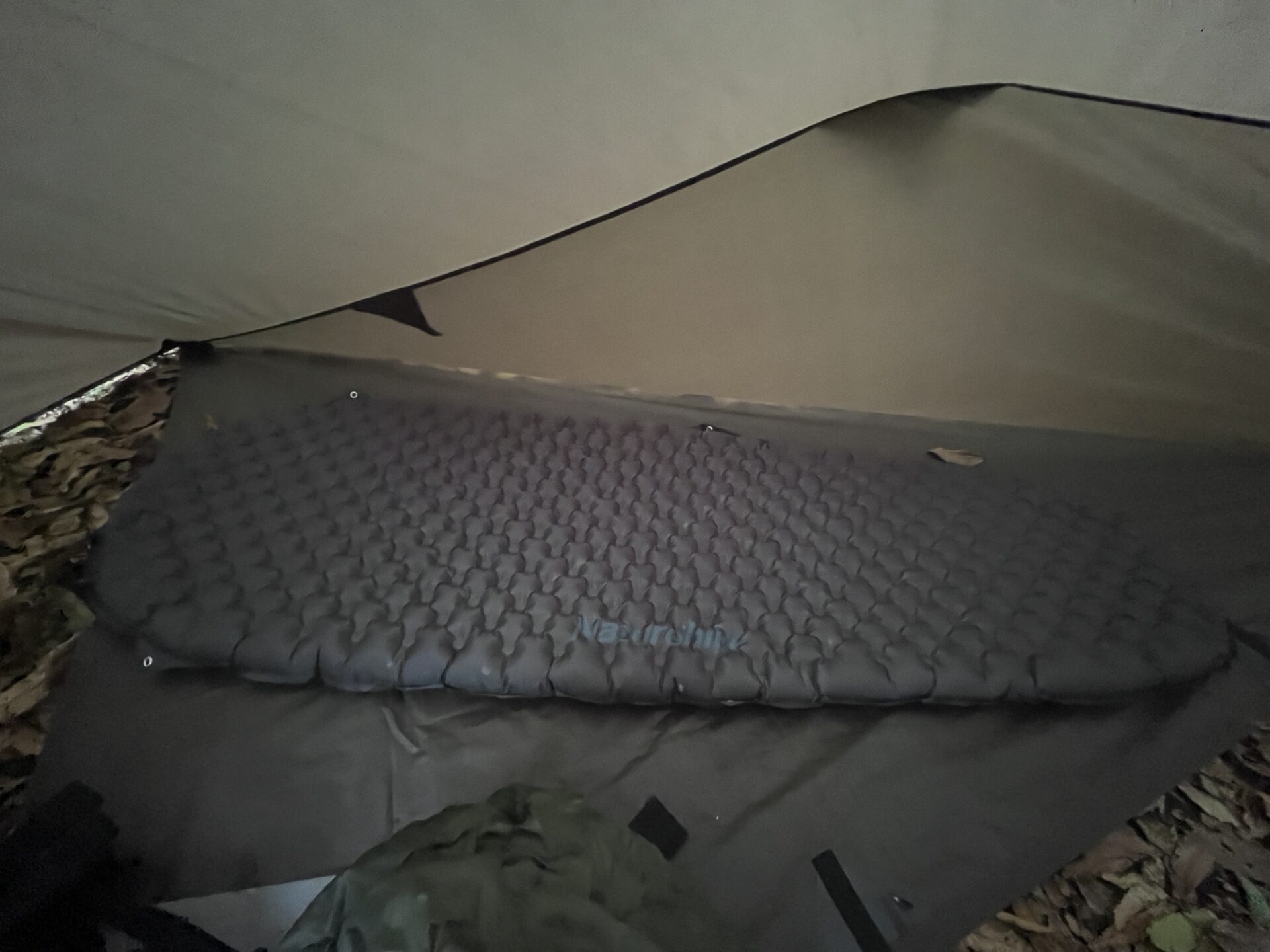 【コスパ最高】キャンプ用エアーマットはネイチャーハイクがおすすめ！